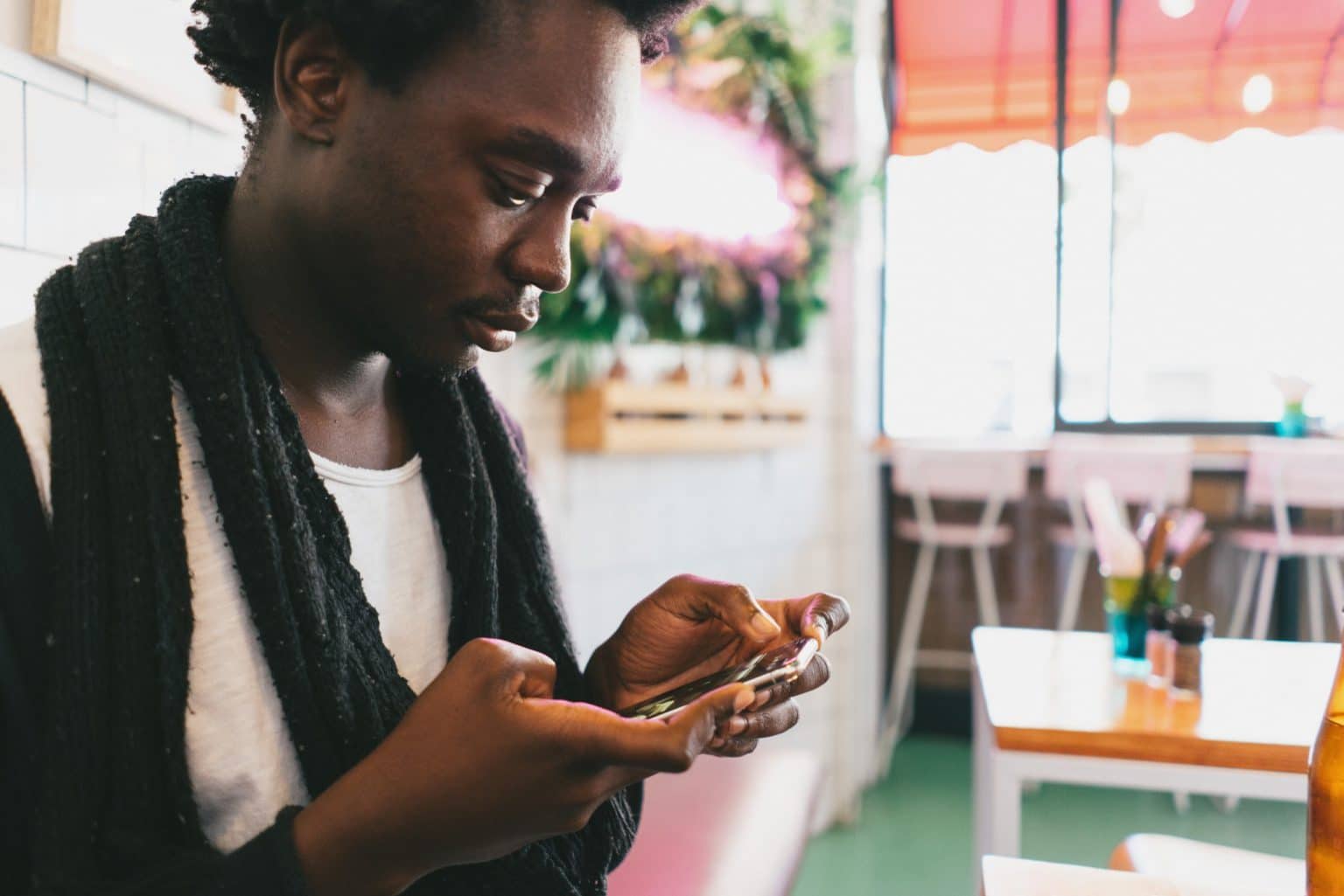 How to react to racism online - spunout